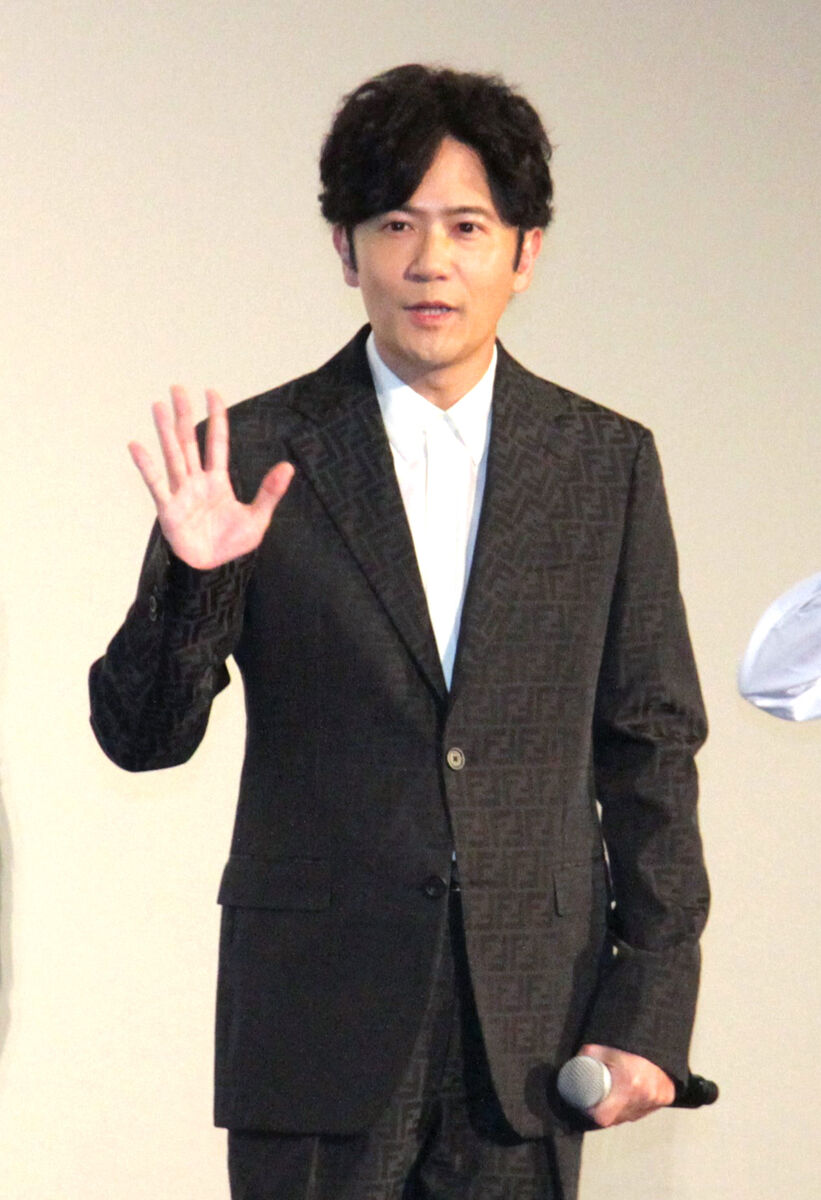稲垣吾郎、新型コロナから復帰「元気になりました」回復アピール(スポーツ報知) | JMMAポータル