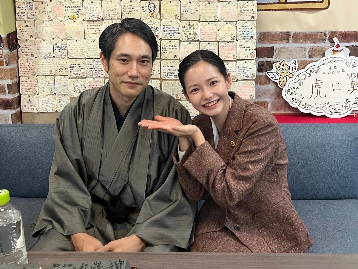ハ・ヨンス、松山ケンイチとのツーショットも！NHK連続テレビ小説「虎に翼」の放送終了の感想を伝える(Kstyle) | JMMAポータル
