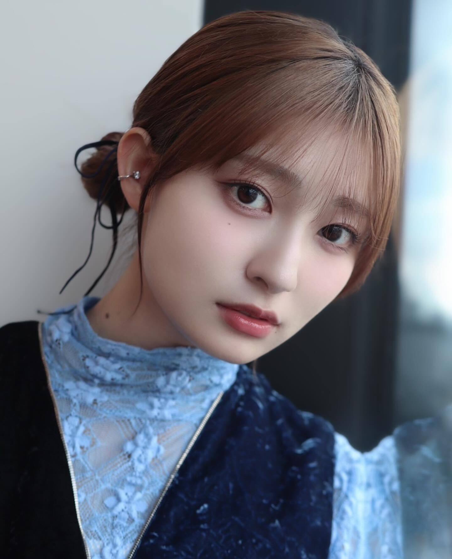 「メイちゃんの執事」から15年…若手人気女優〝上目遣いド接近ショット〟に「気絶させにきてる」「この世で1番かわいい」(西スポWEB OTTO！) | JMMAポータル