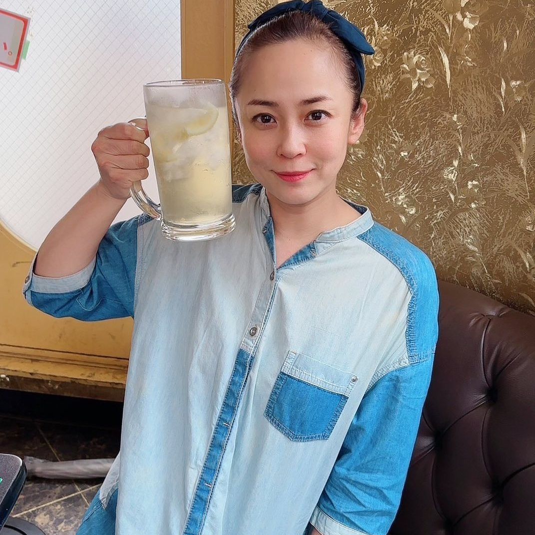 第20回TSCグランプリの45歳女優が人気ゆるキャラとの2ショットに〝テンション爆上げ！〟「はーかわいー！」(西スポWEB OTTO！) | JMMAポータル